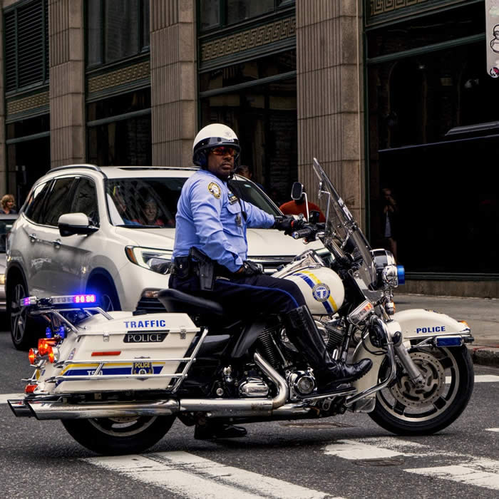 The Advantages of Using Off-Duty Police for Security in Dallas, Texas ...